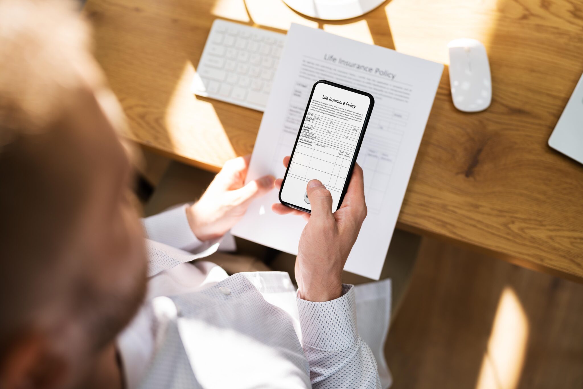 How to Sign Documents on Iphone? (Easy: Sign a Document on Iphone)